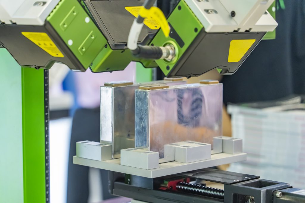 Lithium-Ion Batteries its Rise and Key Milestones | greencubes.com